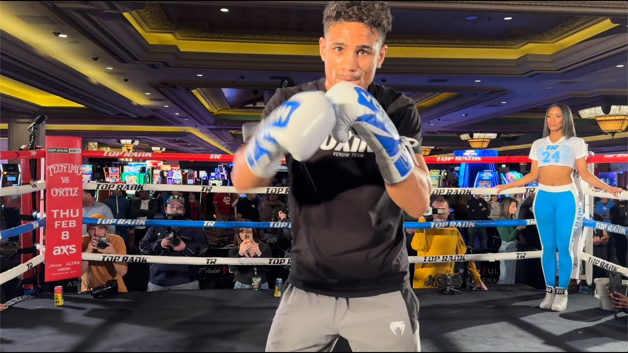 JAMAINE ORTIZ PERFORMS SHADOW BOXING, JUMP ROPE & PAD ROUTINE AT MEDIA ...